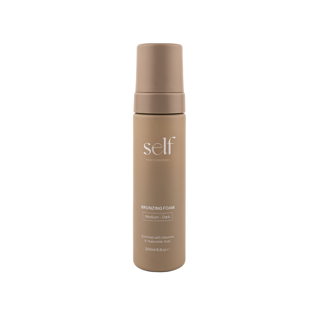 Self Tan Bronzing Foam Medium-Dark – Clinique Élan